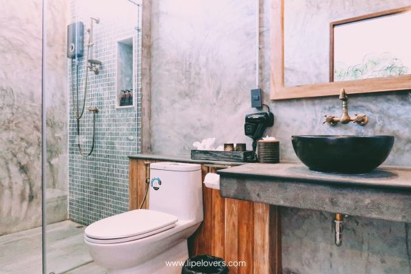 แพ็คเกจ The Chic 2567 - 2568 - เกาะหลีเป๊ะ by Lipe Lovers