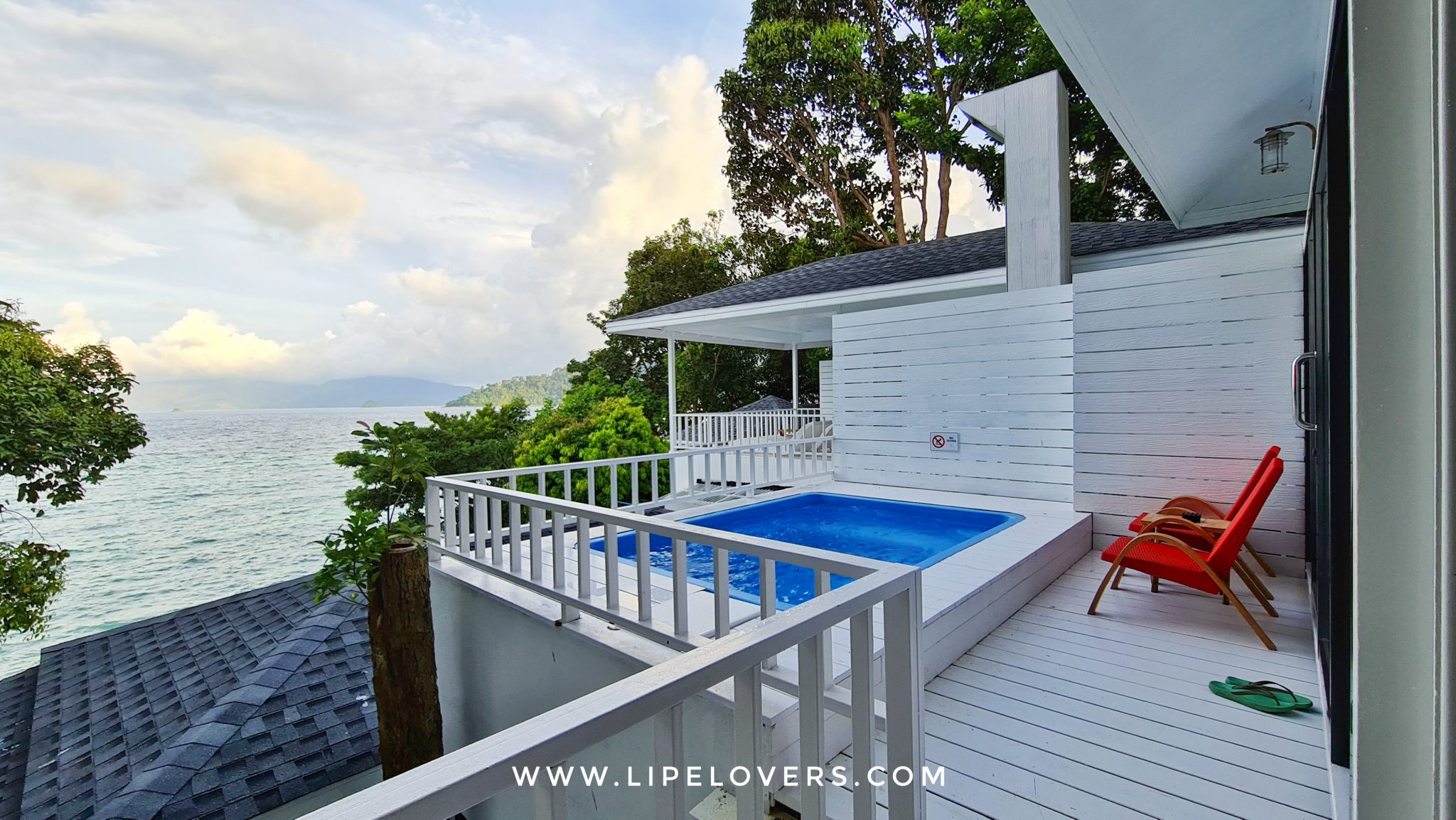 แพ็คเกจ Casa De Lipe 2568 - 2569 - เกาะหลีเป๊ะ by Lipe Lovers